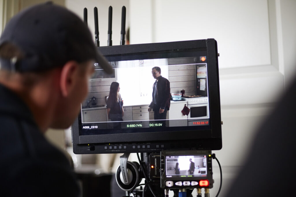 Apply for an exciting summer job as an intern on a Film set ...